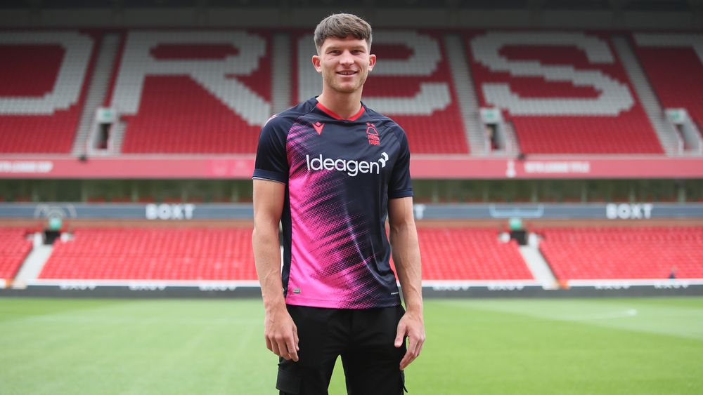 Nottingham Forest FC - U23s: Josh Barnes joins Truro on loan