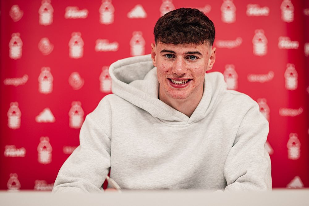 Gardner Sign On Loan | Vital Football