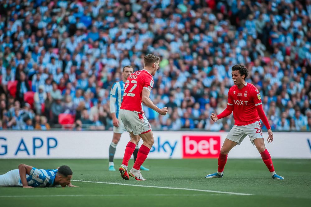 Nottingham Forest FC - Forest win promotion to the Premier League