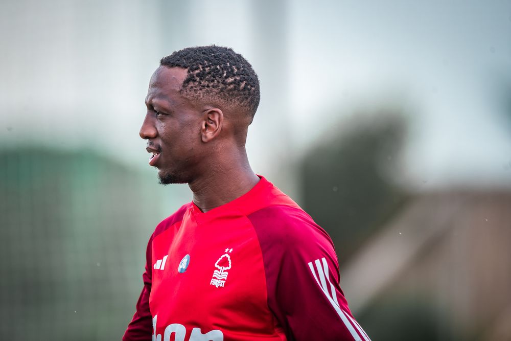 Nottingham Forest FC - Boly praises "incredible" supporters