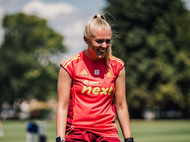 Nottingham Forest FC - Casey Howe Profile